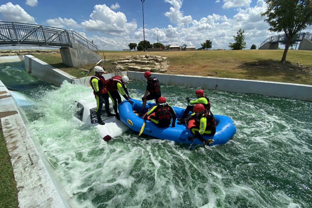 Swiftwater and Flood Rescue Technician (SRT) » Rescue 3 International