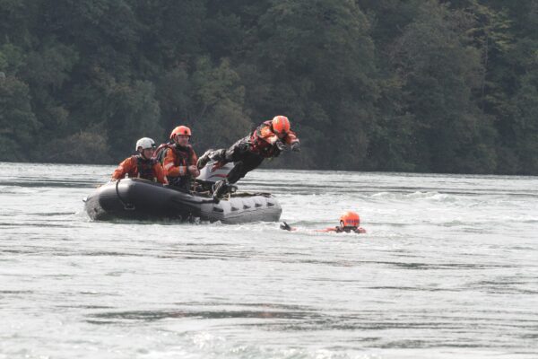 Boat Safety and Rescue Training Courses » Rescue 3 International