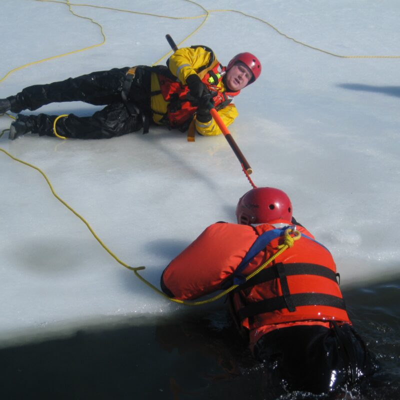 Ice Safety & Rescue Courses » Rescue 3 International